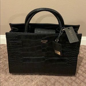 Guess Bags | 1981 Clutch Wallet Nwt | Poshmark